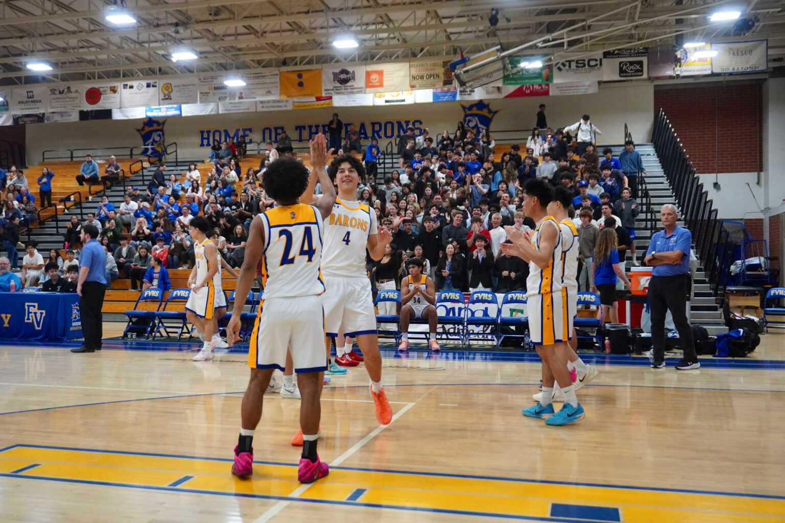 PHOTO ESSAY: Barons basketball stunned by Chargers in final minutes of ...